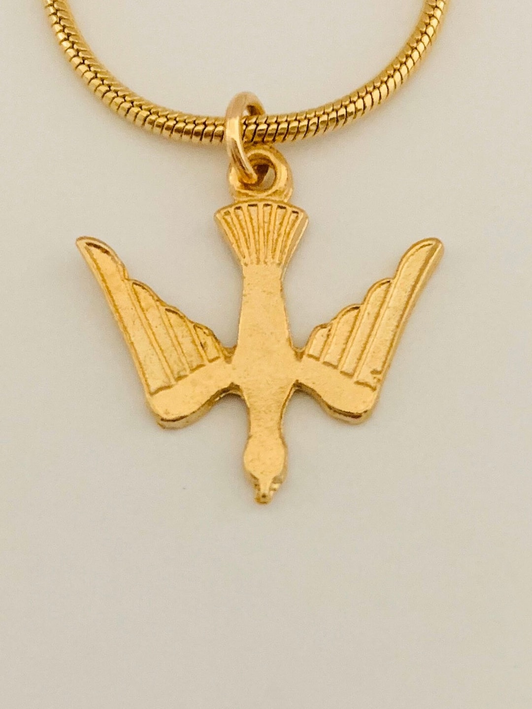 Vintage Holy Spirit Pendant, Religious Medallion, 3/4" Gold Plated ...
