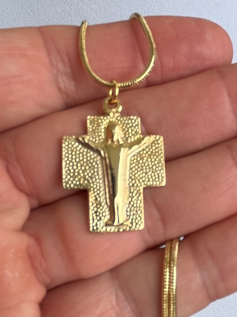 Christ the Redeemer Cross, Vintage Gold Plated Pendant, Retro Pendant ...