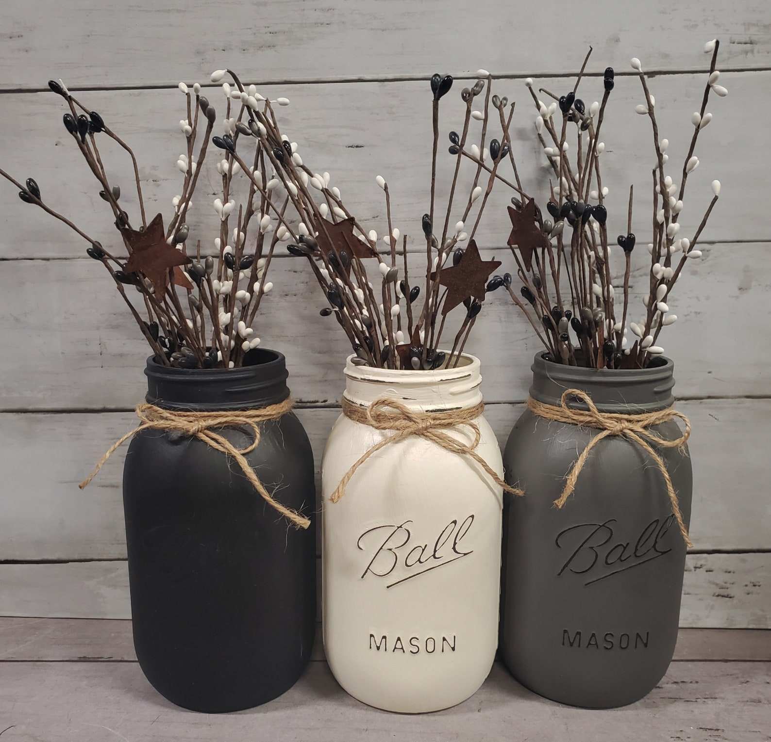 Farmhouse Neutral Mason Jar Set With Wood Tray & Pip Berries Black ...