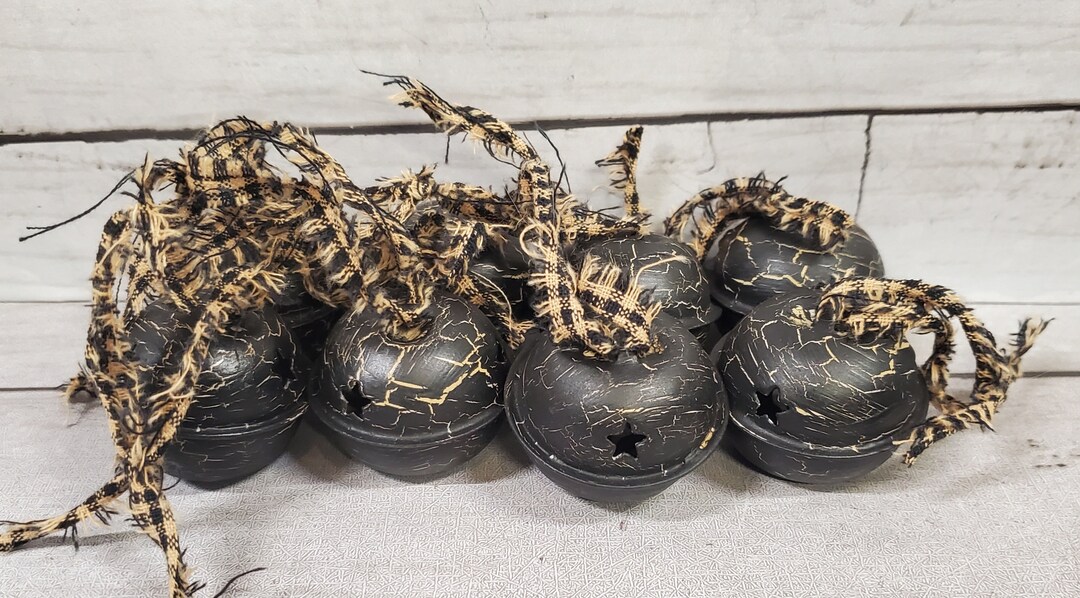 Primitive Christmas Jingle Bell Ornaments Set of 8 Black/tan Homepsun ...