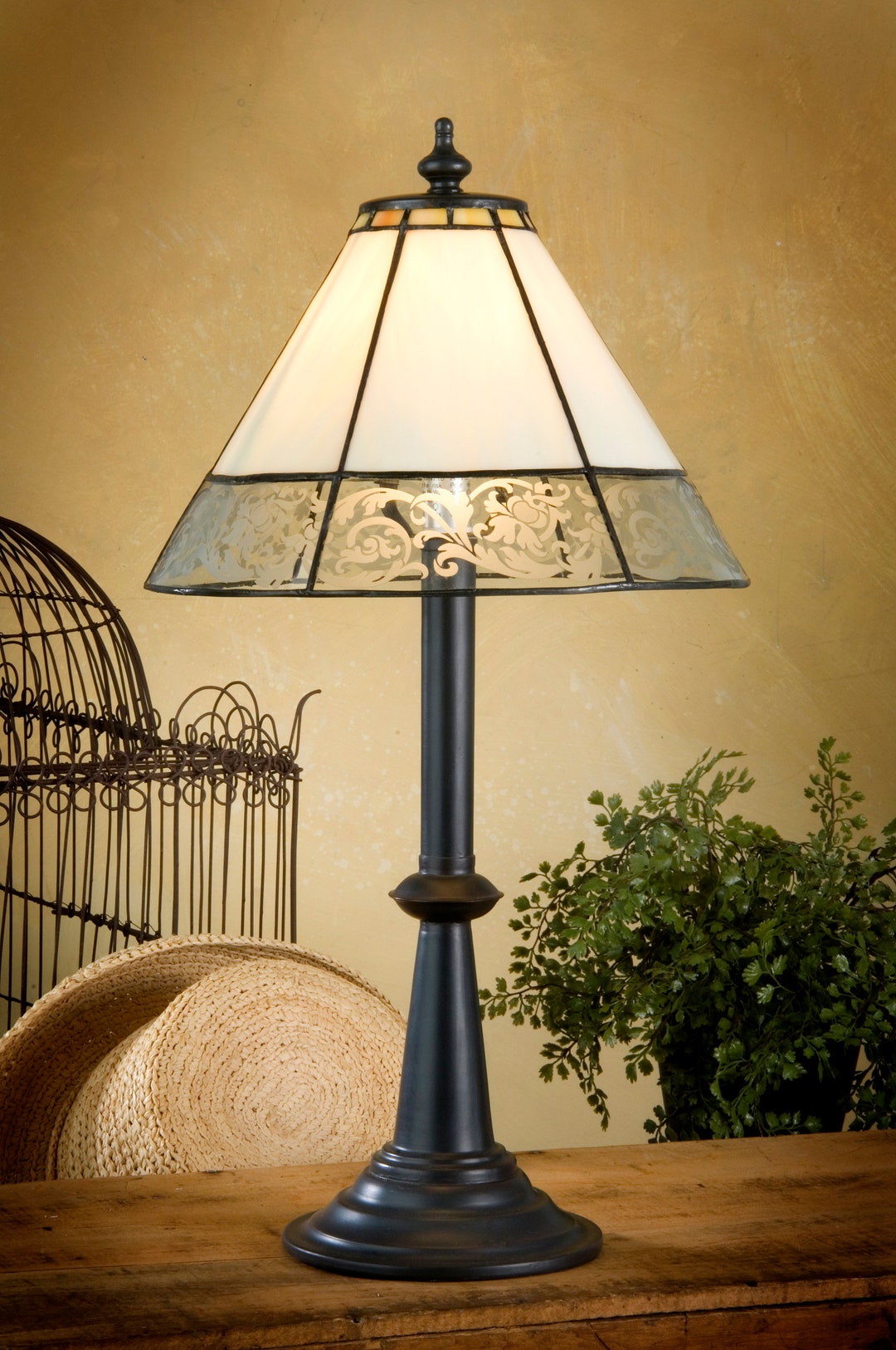 Small Table Lamp Stained Glass Accent Lighting Bedside Bedroom Dresser ...