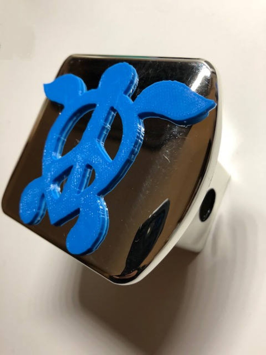 Very Cute Honu Turtle Swimming in 3D - 2 Inch Trailer Hitch Cover ...