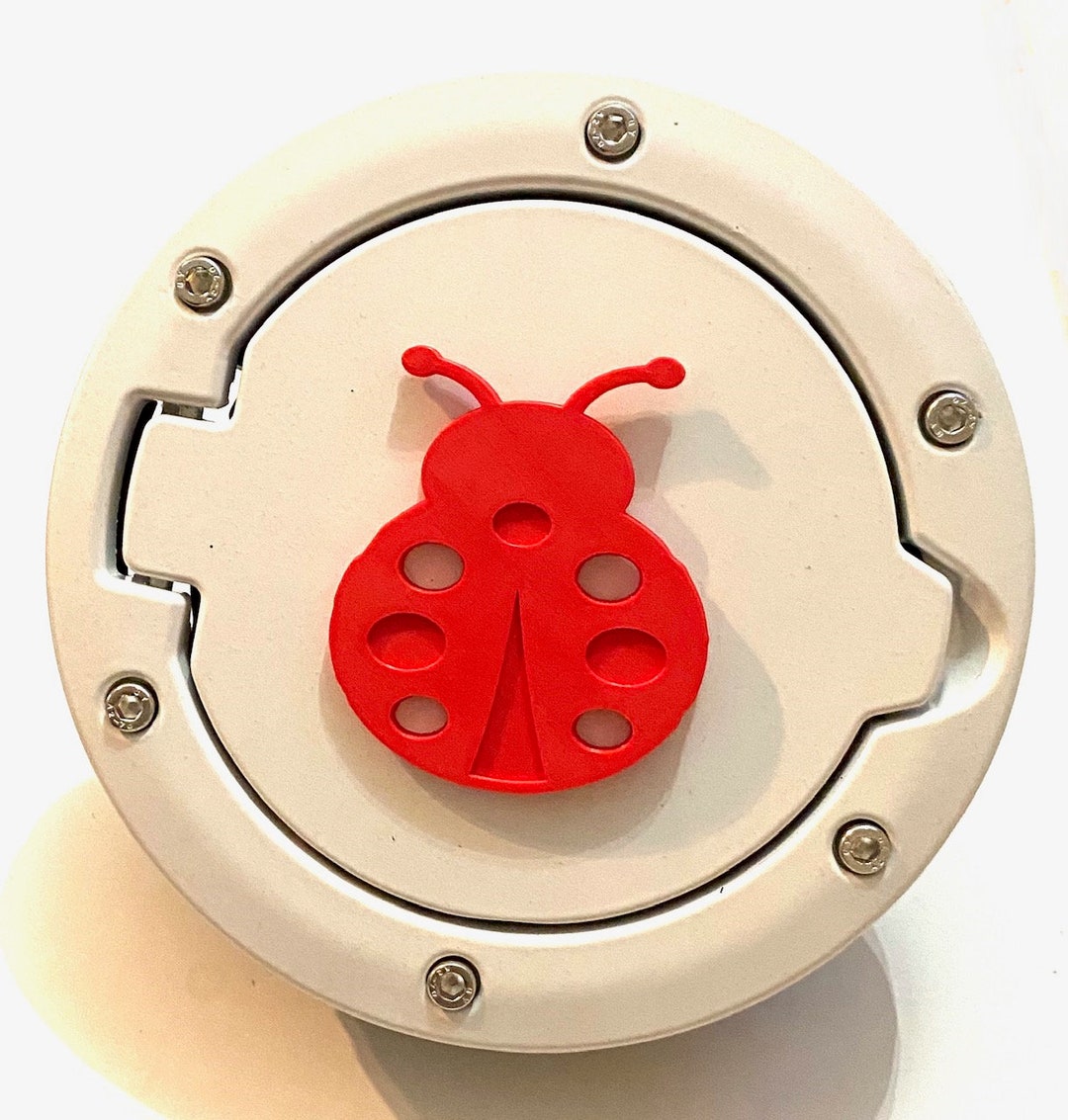 Cute Lady Bug in 3D - White With RED for Jeep Wrangler JK/JKU Flag Gas ...