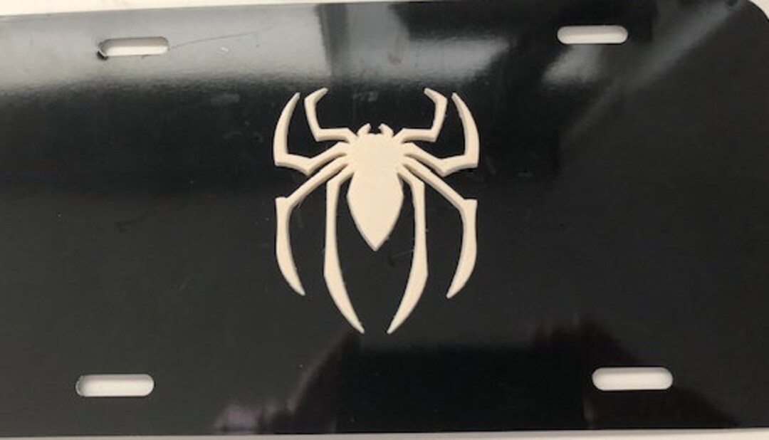 Spider in 3D - Black With White License Plate INSERT- Super Hero Creepy ...