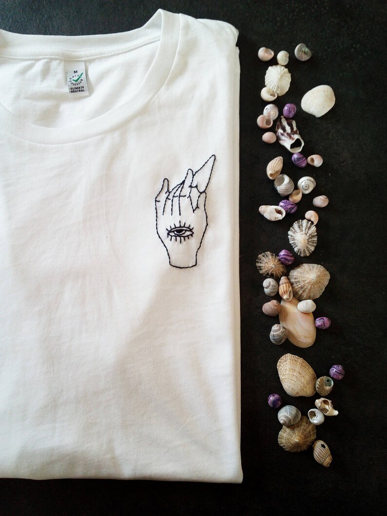 Self Embroidered T Shirt "heart Driver" 100% Organic Cotton - Etsy