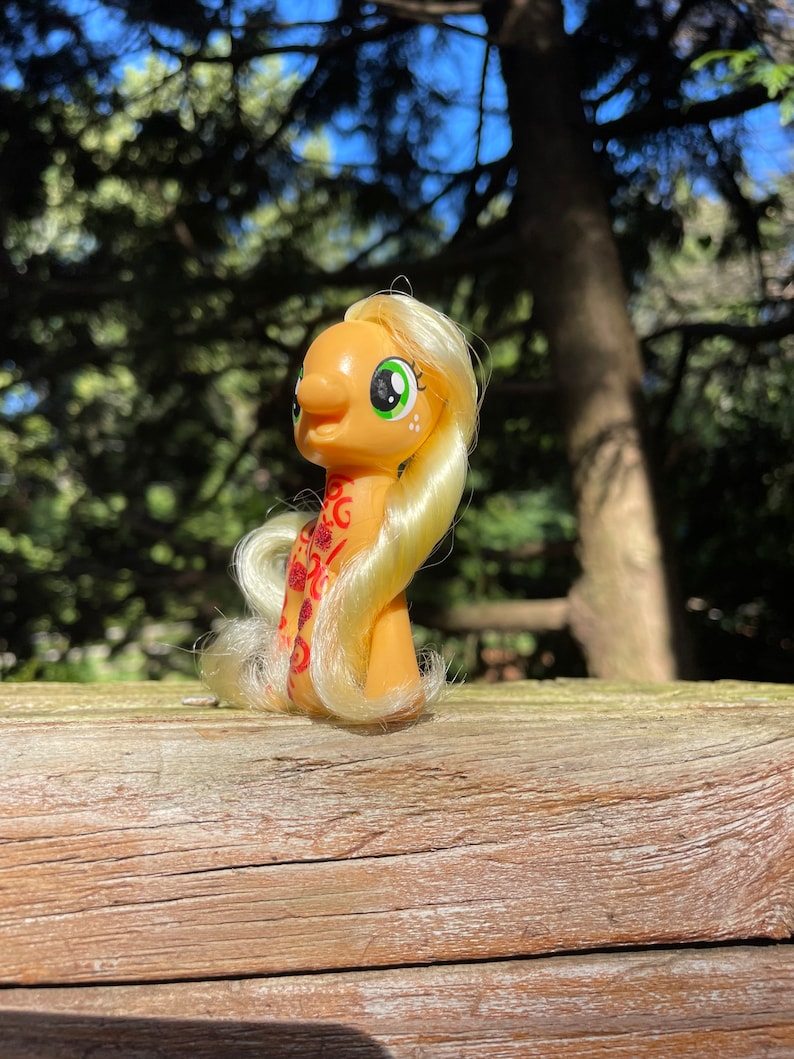 2018 G4 My Little Pony Applejack Pony Friends Single - Etsy