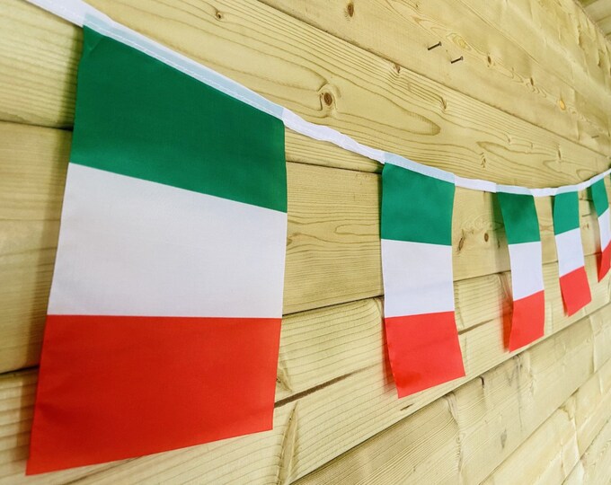 Italian National Flag Bunting 24 Flags 9 Metres Indoor / Outdoor ...
