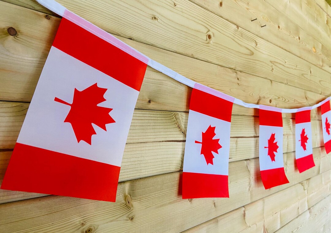 Canada Canadian National Flag Bunting - Perfect for Traditional ...