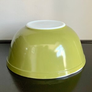 Vintage Pyrex Verde Green 8” Mixing Bowl 403 — Free Shipping!! - Etsy
