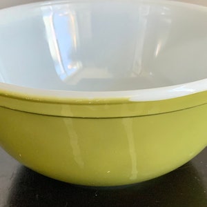 Vintage Pyrex Verde Green 8” Mixing Bowl 403 — Free Shipping!! - Etsy