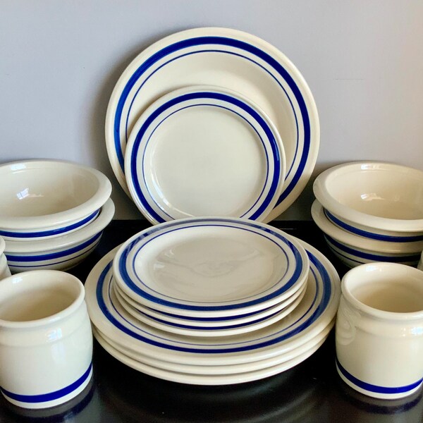 Hartstone Pottery - Etsy