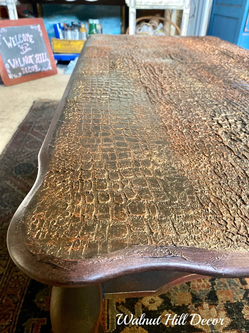 Crocodile Table Set of 3 - Etsy