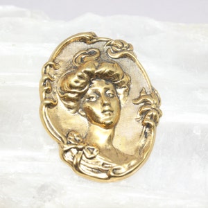 Vintage Art Nouveau Style Repousse Gold Tone Large Gibson Girl Front ...