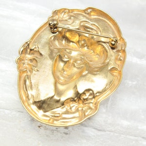 Vintage Art Nouveau Style Repousse Gold Tone Large Gibson Girl Front ...