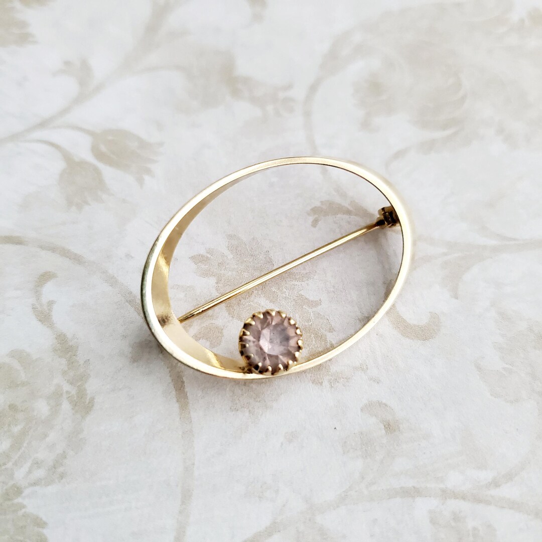 Vintage, Minimalistic Mid Century Modern Oblong or Elliptical ...