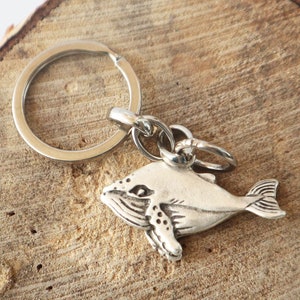 Humpback Whale Key Chain ,blue Whale - Keychain, Keychains for Women ...