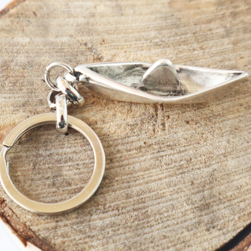 Boat Keychain - Etsy