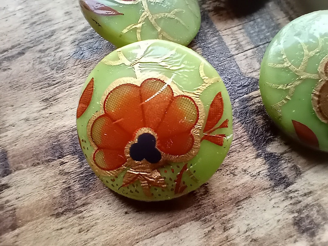Painted Vintage Unusual Buttons Set of 6 Green Decorative French Sewing ...