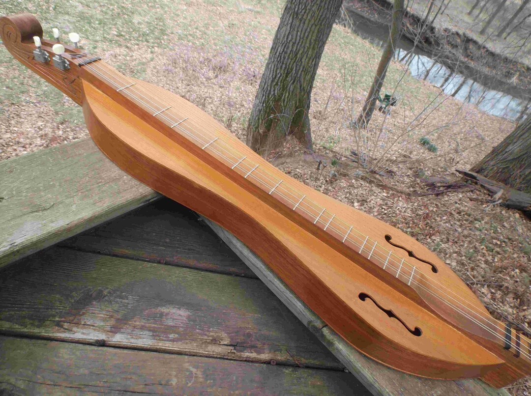 Dulcimer Solid Woods Spruce Top Stunning Walnut Back and Sides Original ...