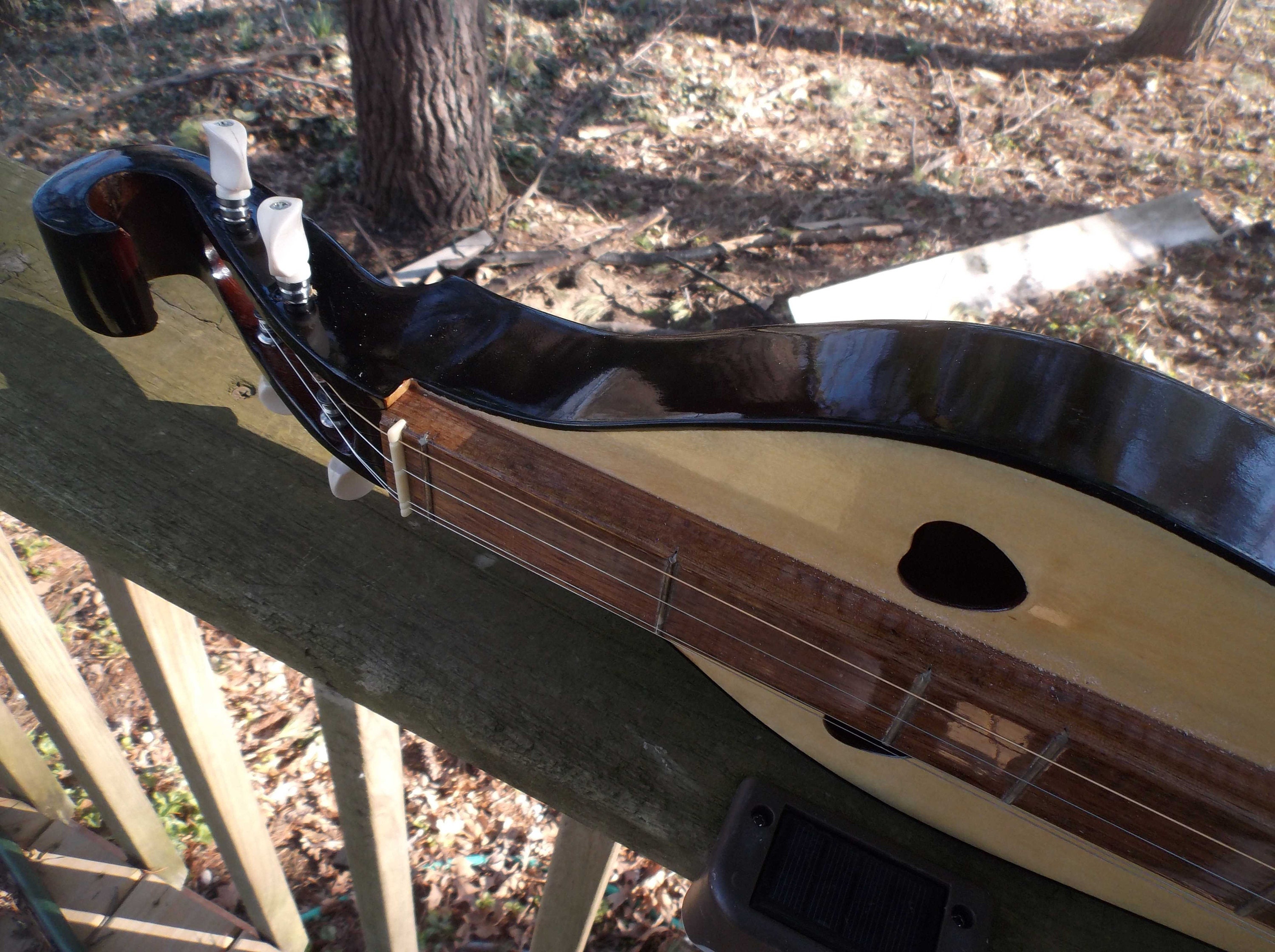 Dulcimer Rich High Gloss Burgundy Lacquer Finish Looks Nice Plays Nice ...