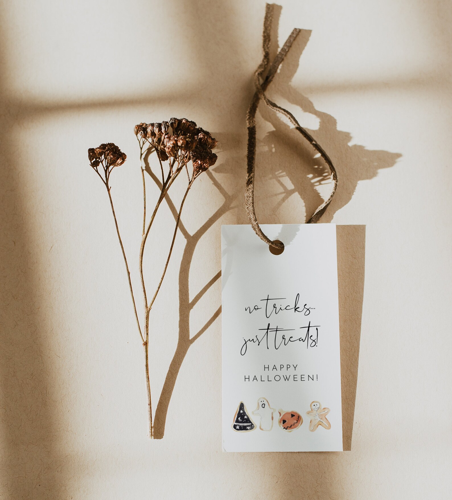 No Tricks Just Treats Halloween Gift Tag Printable Halloween - Etsy