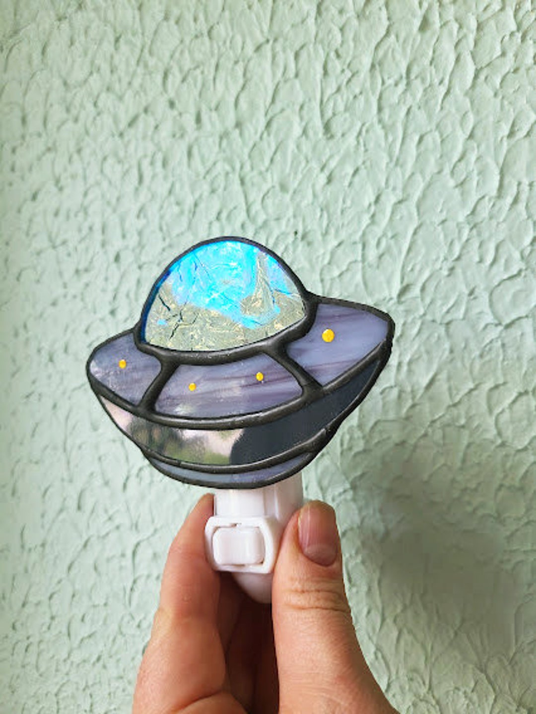 Stained Glass UFO / UAP Night Light Hand-painted Flying Saucer Home ...