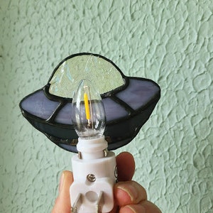 Stained Glass UFO / UAP Night Light Hand-painted Flying Saucer Home ...