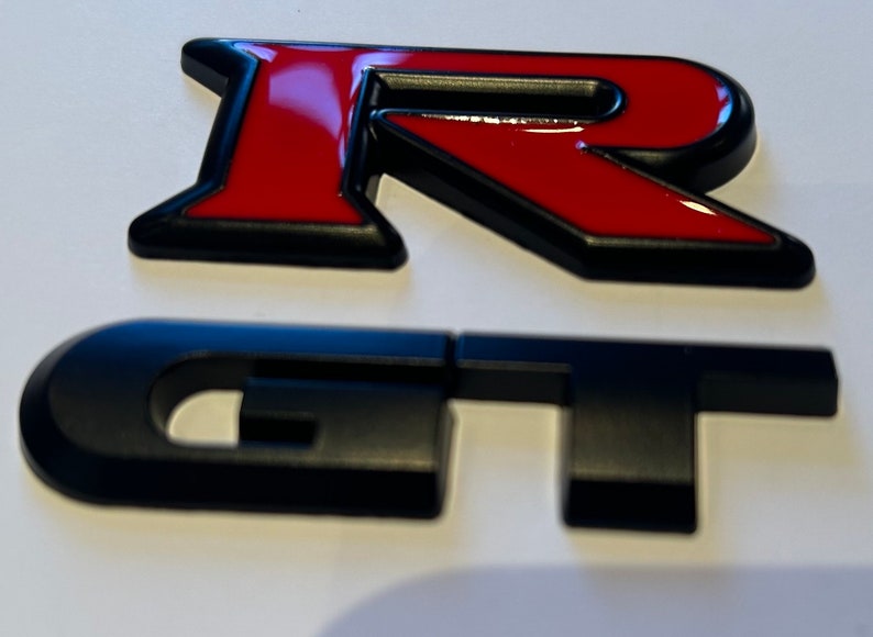 Nissan GTR GT-R R35 R34 R33 R32 Rear Boot Badge Emblem 62892-JF00B UK ...