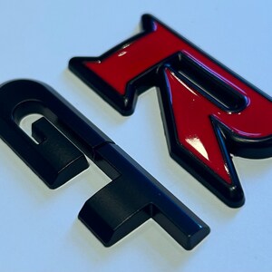 Nissan GTR GT-R R35 R34 R33 R32 Rear Boot Badge Emblem 62892-JF00B UK ...