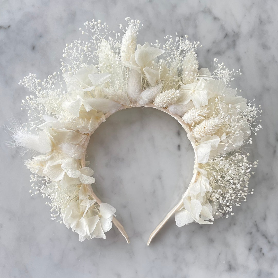 Natural Persevered Hydrangea Flower Leaf Crown Cream Dried Gypsophila ...
