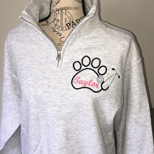 Vet Gift Monogrammed Veterinarian Shirt Vet Tech - Etsy