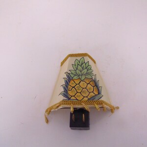 Vintage Set of Two Pineapple Style Plug in Night Lights JC630-12 - Etsy
