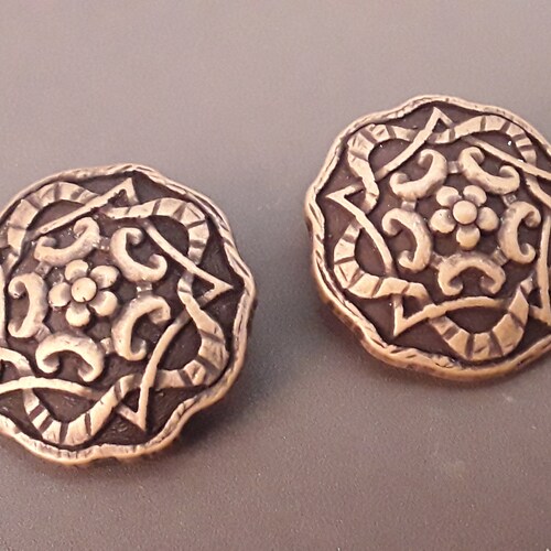 11/16 17.8mm 28L Russian Look Antique Gold Buttons | Etsy UK