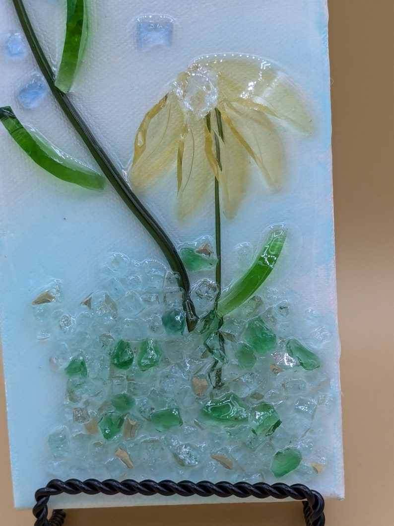 Resin Art Canvas - Cut Glass Flowers (#1) - Etsy