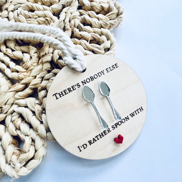 Spooning Couple - Etsy