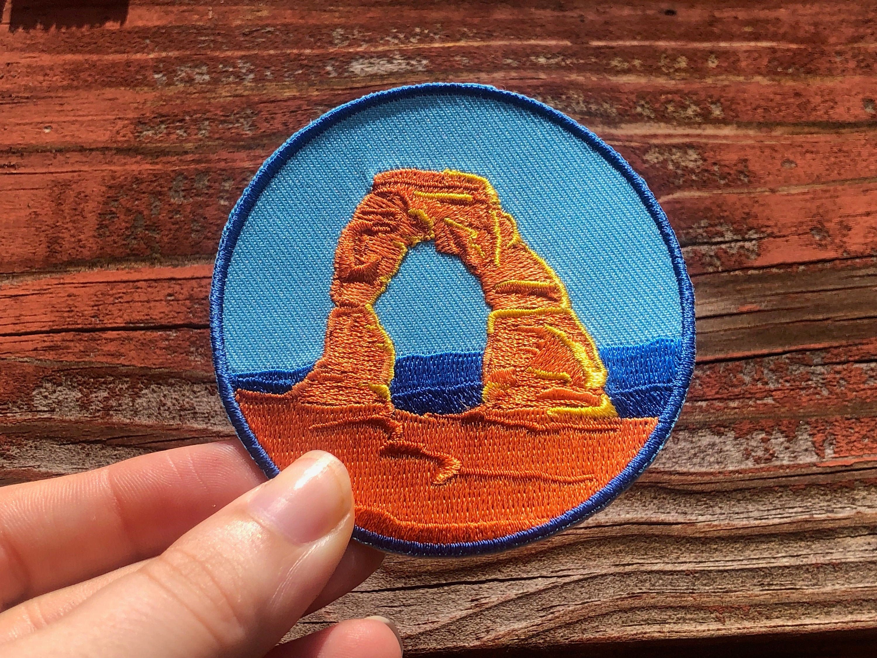 3" Circle Arches Patch - Delicate Arch National Park Patch - Iron on or ...