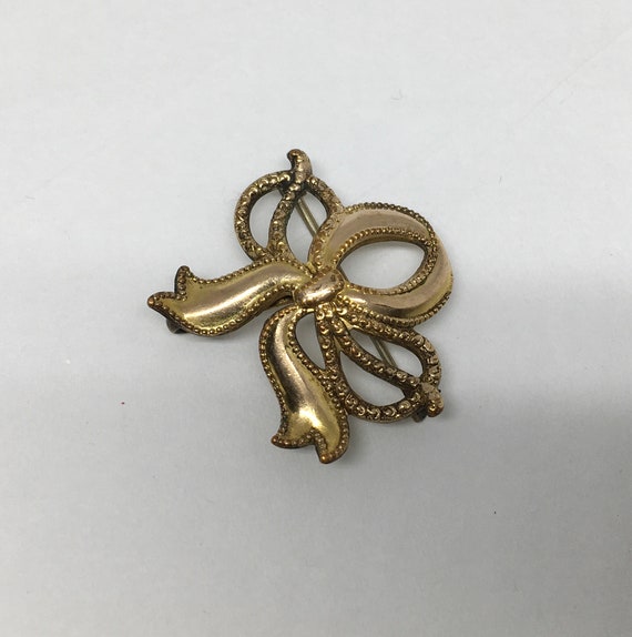 Antique Victorian sash pin - Gem