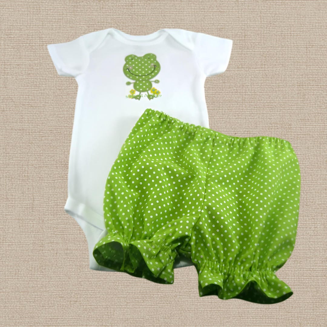 Appliqued Frog Baby Girl Outfit – Infant Frog Bodysuit & Bloomers ...
