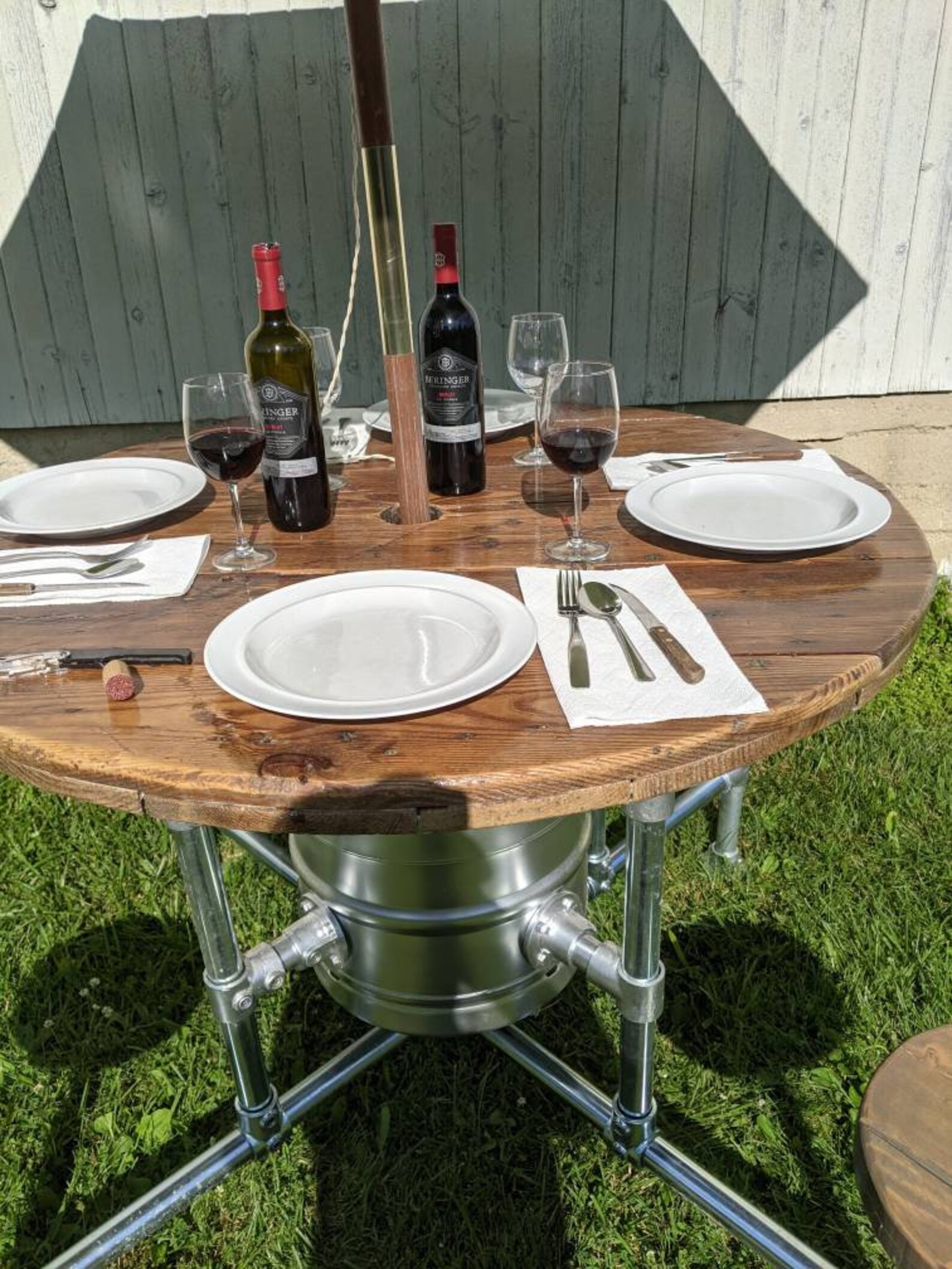 Cafe/restaurant Picnic Table Furnishings From Beer Kegs With 4 - Etsy
