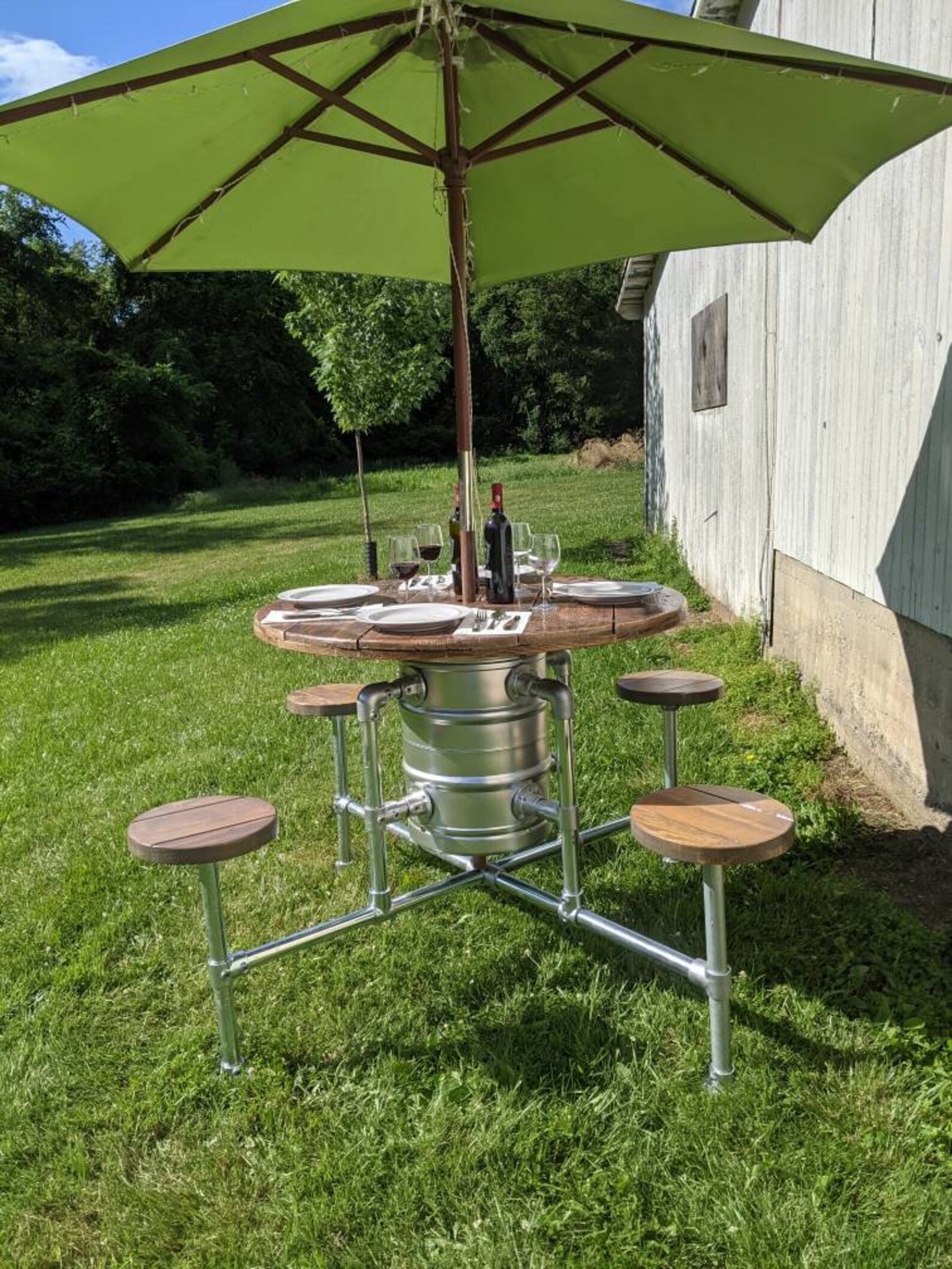 Cafe/restaurant Picnic Table Furnishings From Beer Kegs With 4 - Etsy