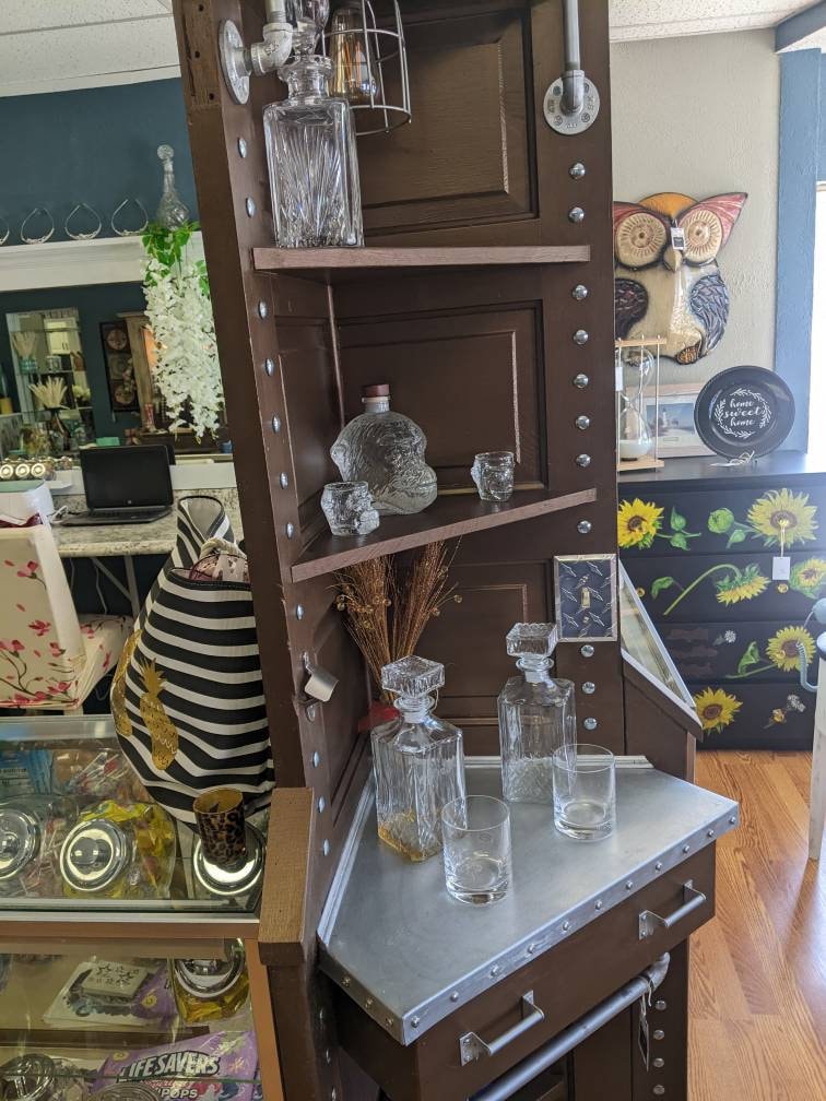 This Unique Corner Brew Bar Fits Nicely in Any Corner W/ - Etsy