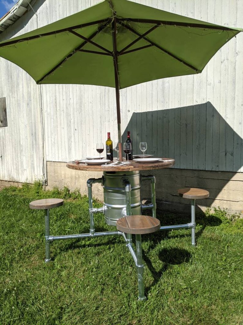 Cafe/restaurant Picnic Table Furnishings From Beer Kegs With 4 Built in ...