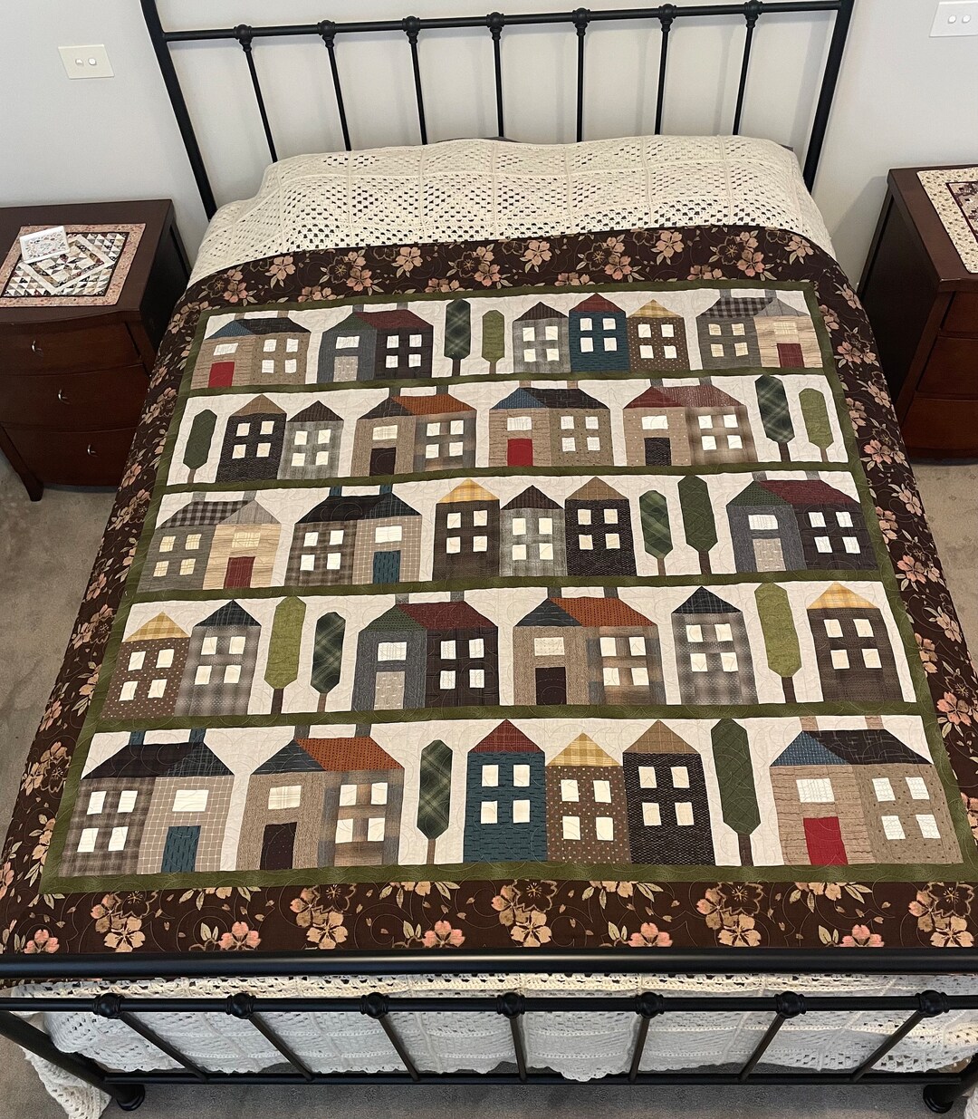Handmade in My Neighbourhood Quilt - Etsy