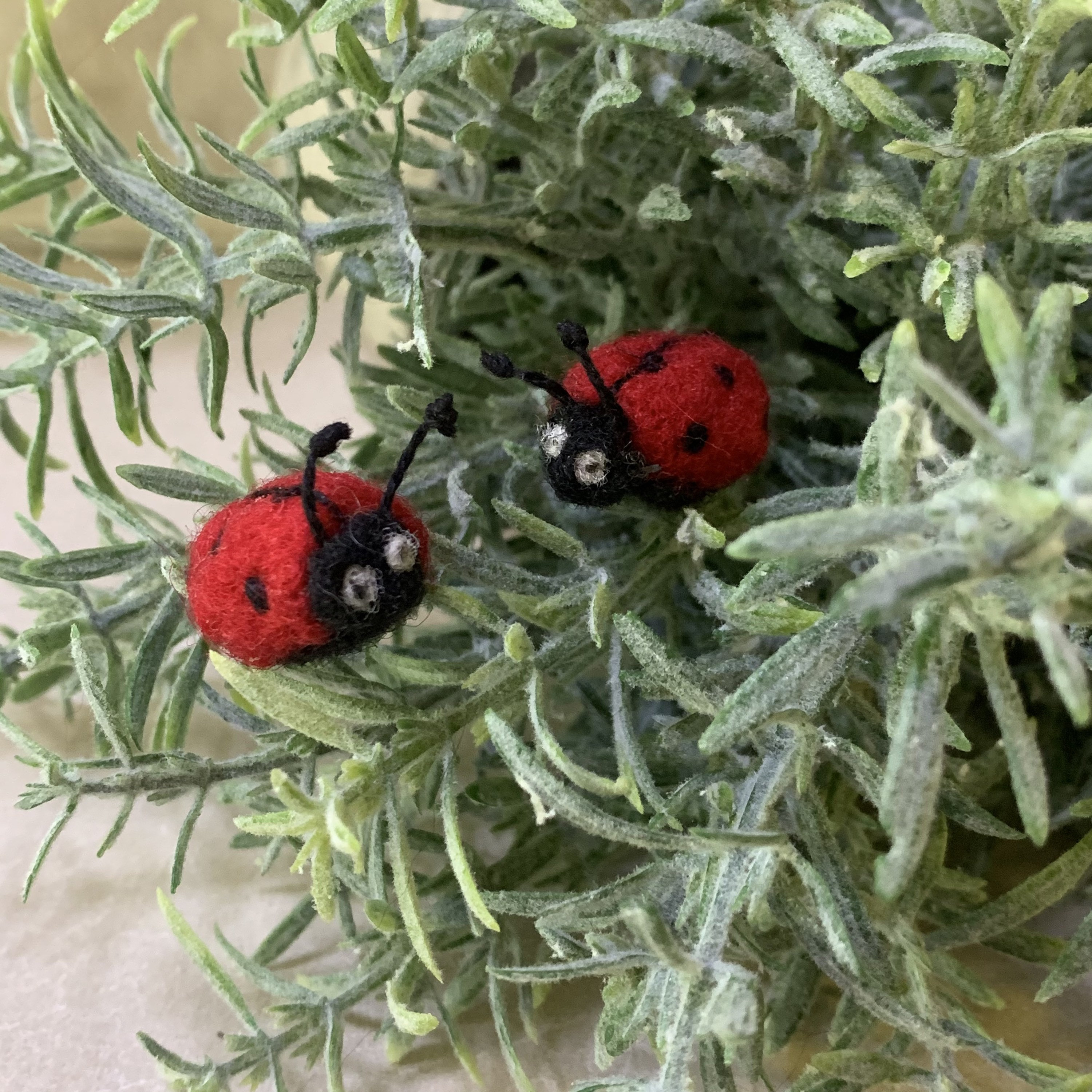 Needle Felted Ladybug 5/8 Decorative Applique - Etsy
