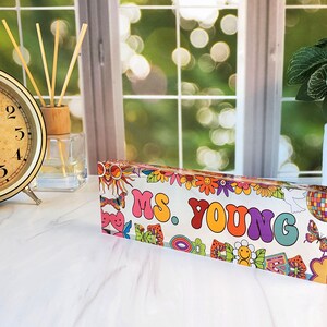 Personalized Teacher Desk Name Plate, Gift for Teacher, Retro Theme ...
