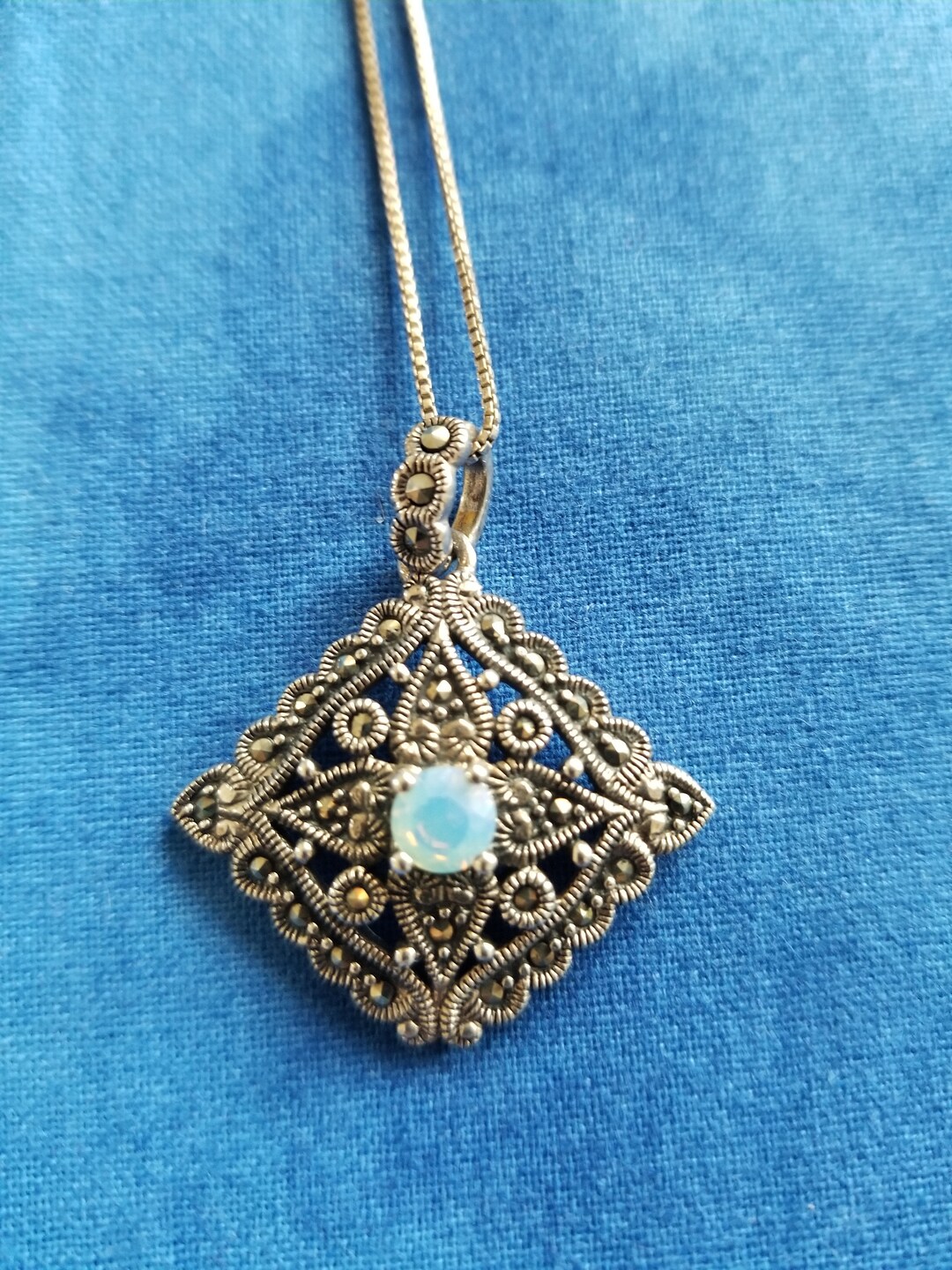 CP014 Iridescent Quartz in Marcasite Sterling Silver Pendant With ...