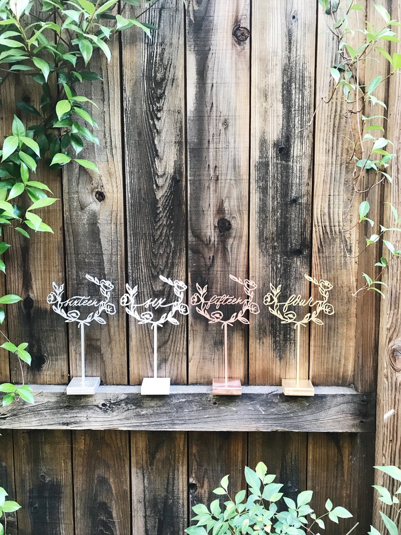 Amelia Floral Wreath Table Numbers - Etsy UK