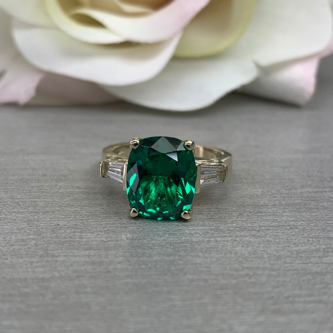 Emerald Green Cushion Cut Engagement Ring, Yellow Gold Unique Elongate ...