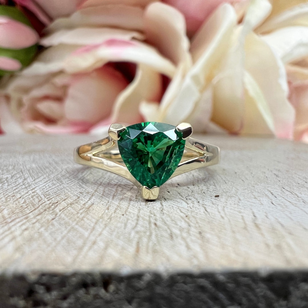 Emerald Triangle Ring 14k Yellow Gold, Trillion Cut Emerald Engagement ...