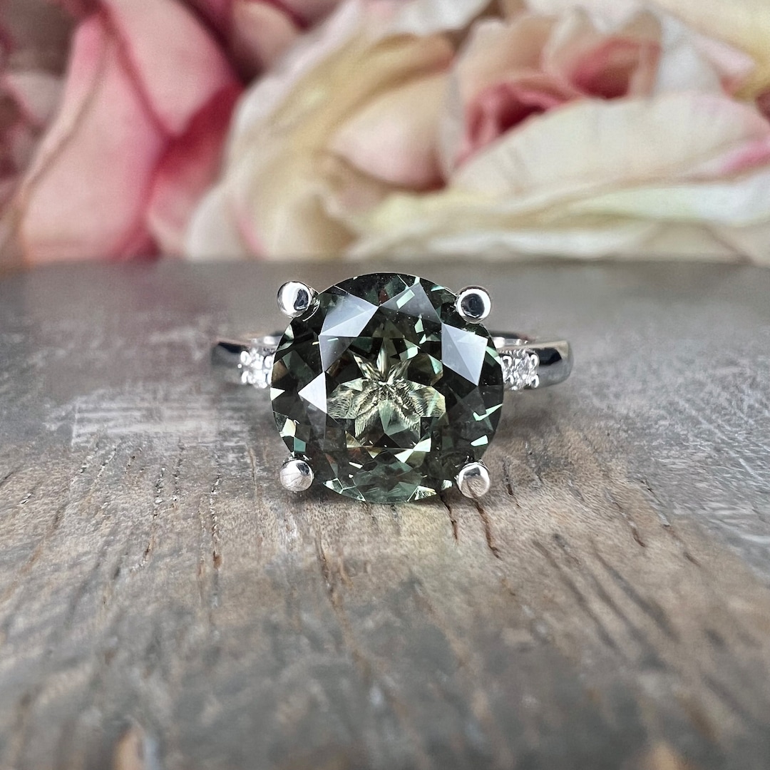 Green Sapphire Round Shaped Engagement Ring 14k Gold Ring , Round Shape ...